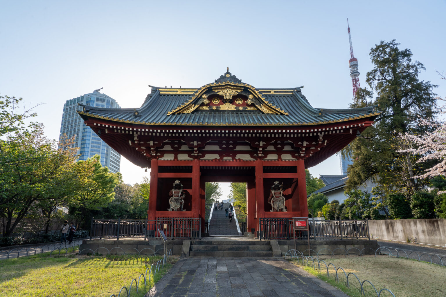 Shiba Park | Traveling Japan